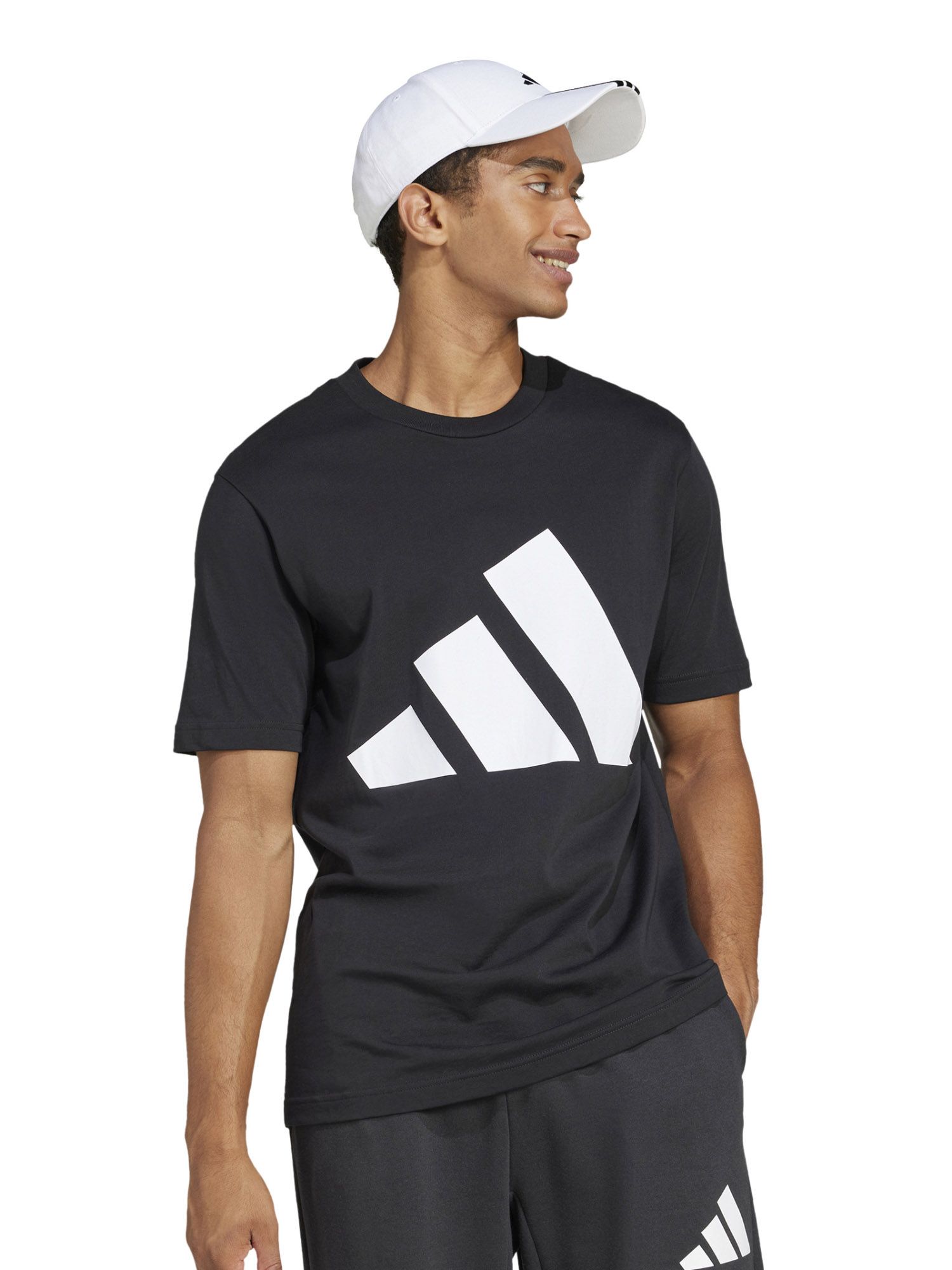 Remera Adidas Essentials Logo